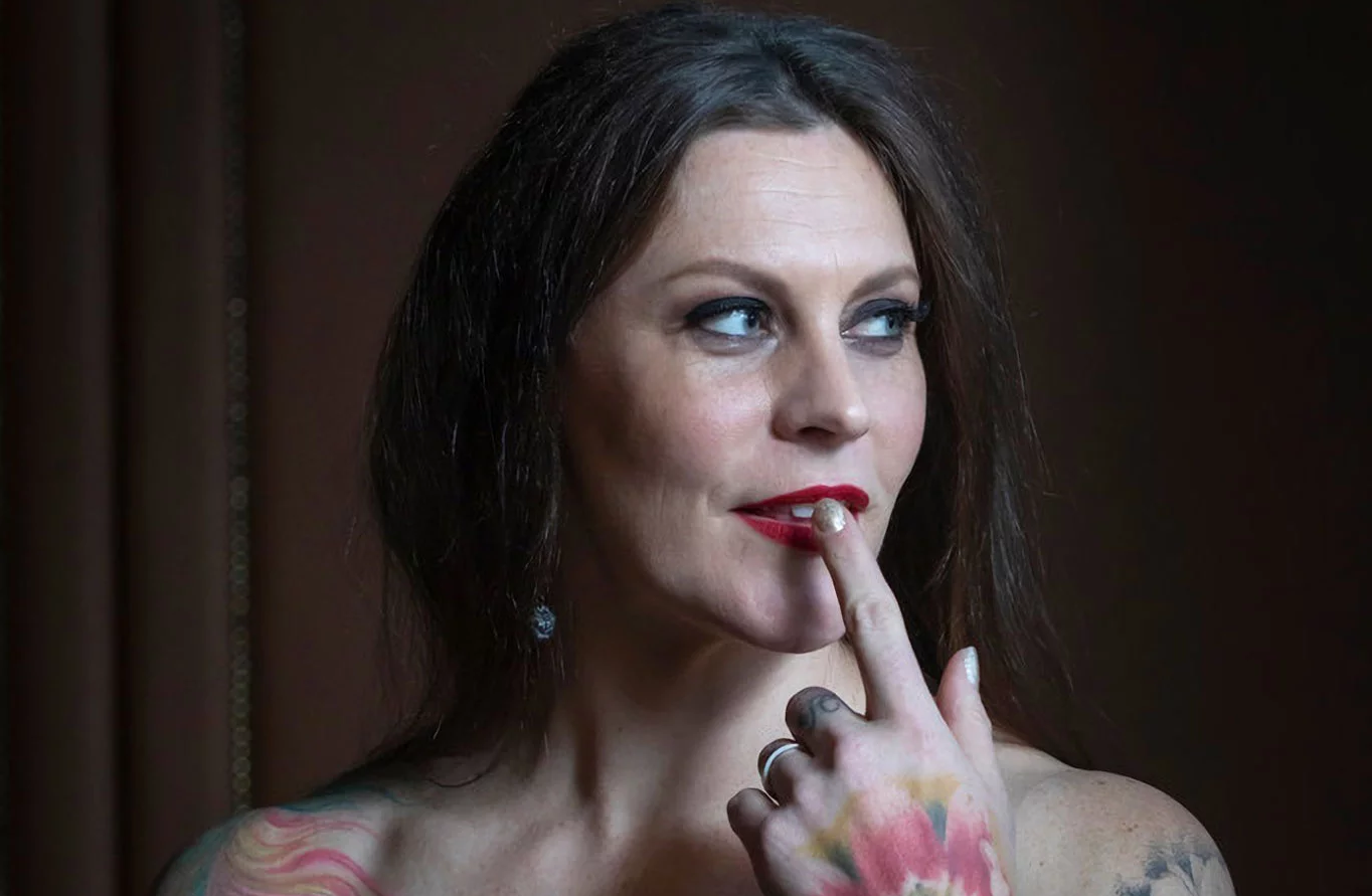 NIGHTWISH: Floor Jansen escolhe a sua “Deusa do Rock” – LOUD!
