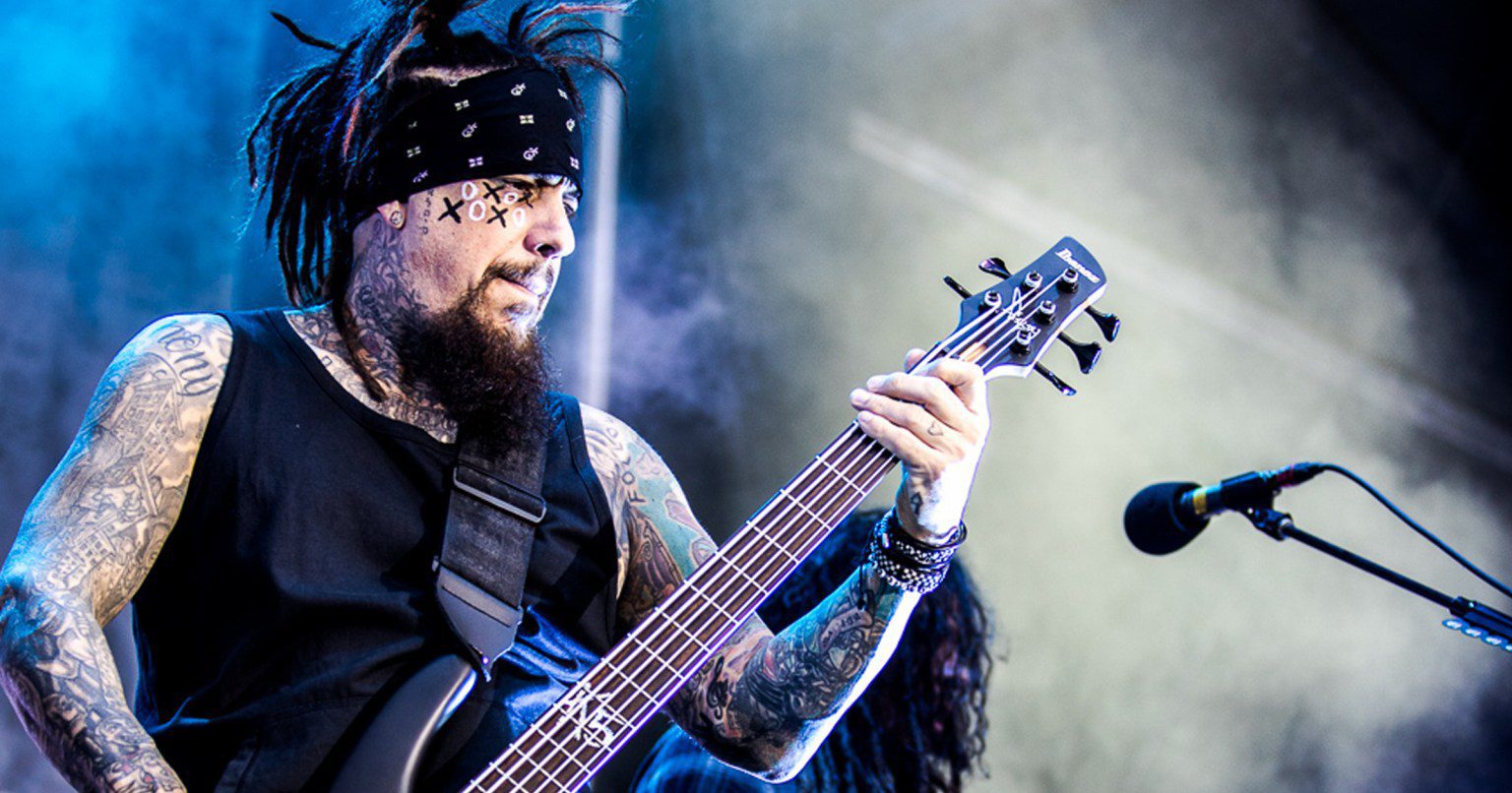 Afinal, o 'Fieldy' ainda faz ou não parte dos KORN? • LOUD!